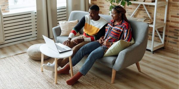 10 Creative Product Photography Ideas At Home [+Examples]