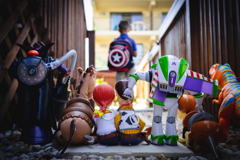 10 Creative Toy Photography Tips [9+ Examples] in 2026