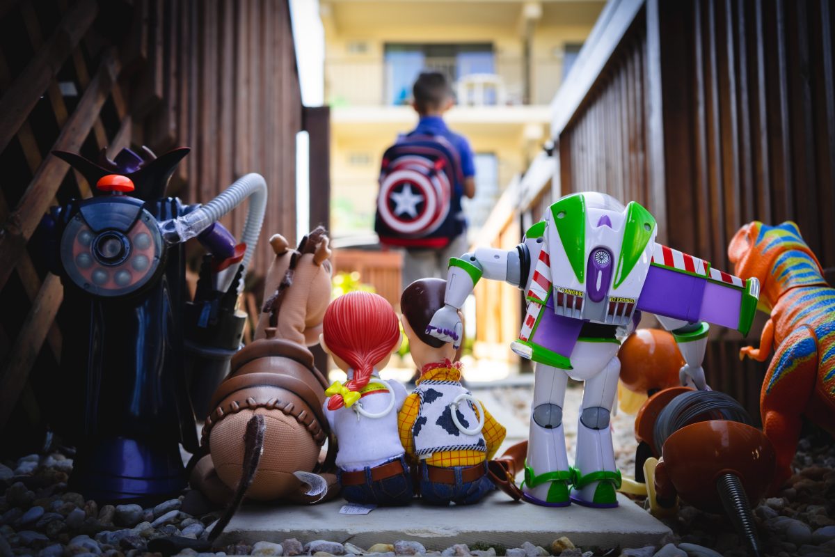 10 Creative Toy Photography Tips [+9 Examples] in 2023