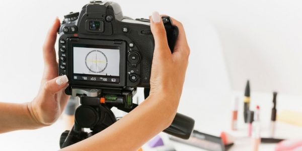 Tabletop Photography Guide For Beginners: Types & Tips