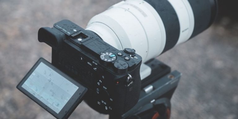 DIY Guide: Best Camera Settings For Product Photography
