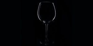 9 Best Tips To Perform Glass Photography | PixelPhant