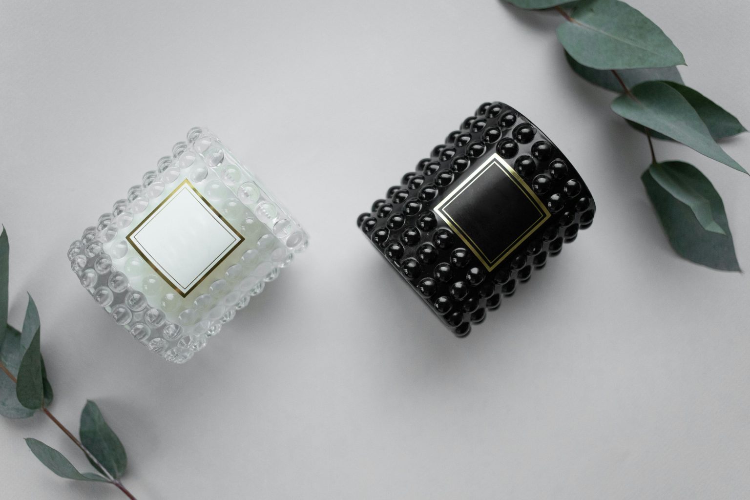 Flat lay Photography Guide: Expert Photography Ideas & Tips